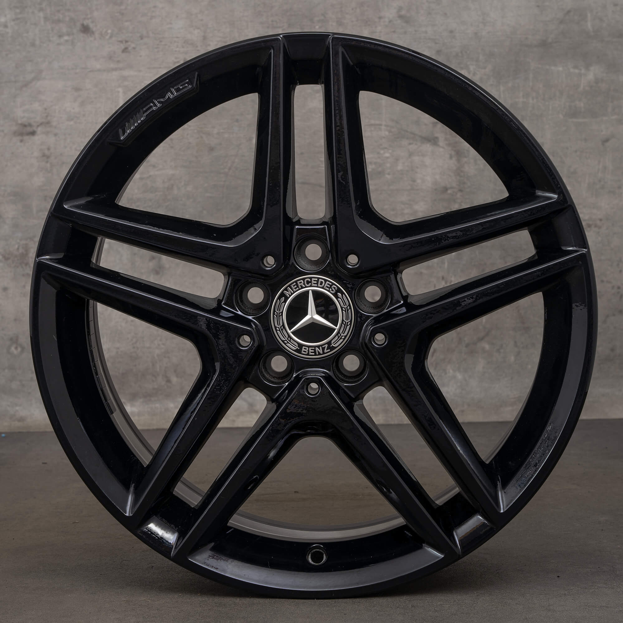 Mercedes Benz 18 Zoll A-Klasse A45 CLA45 250 Sport AMG W176 W117 Felgen NEU