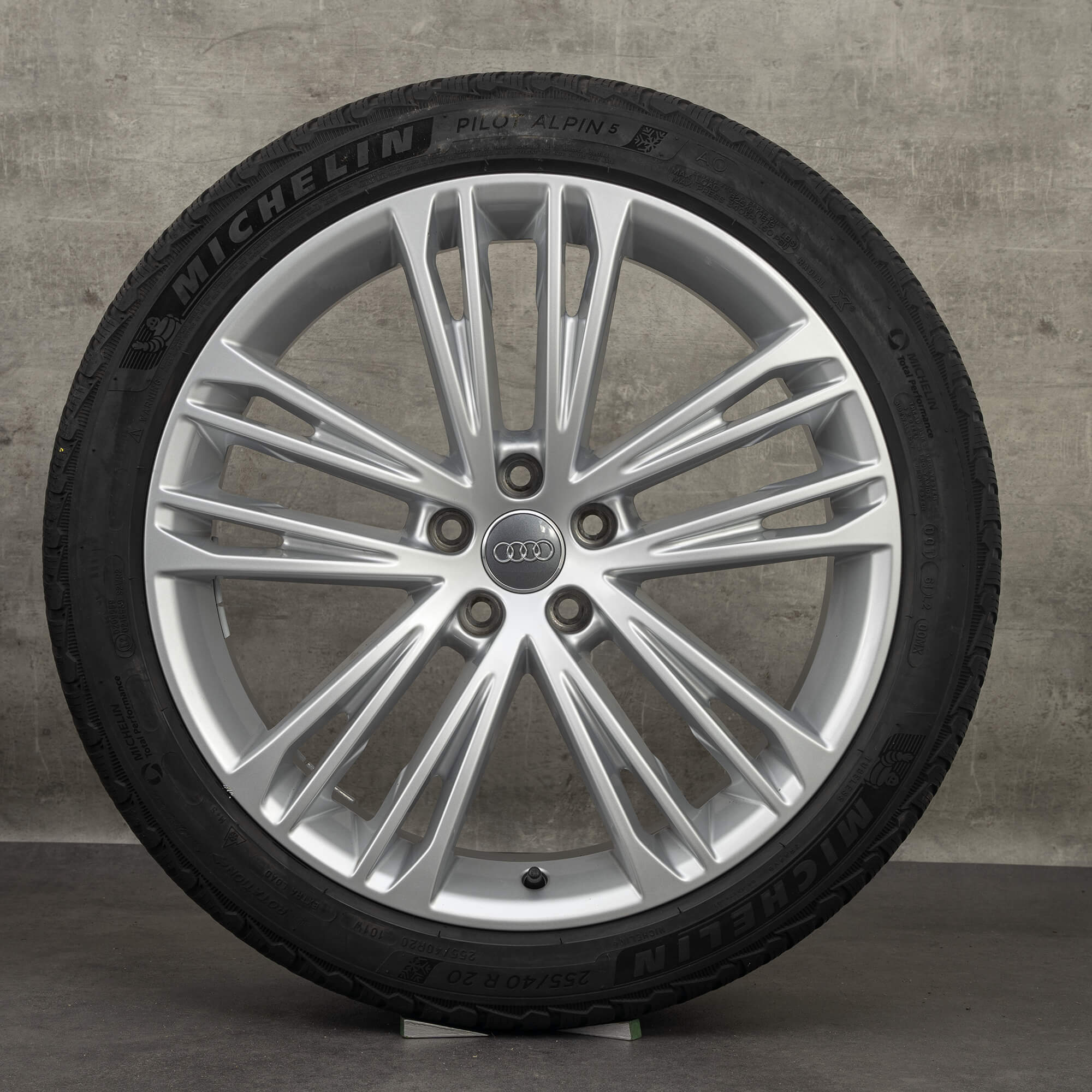 Audi A7 Suvwinterreifen Model Y