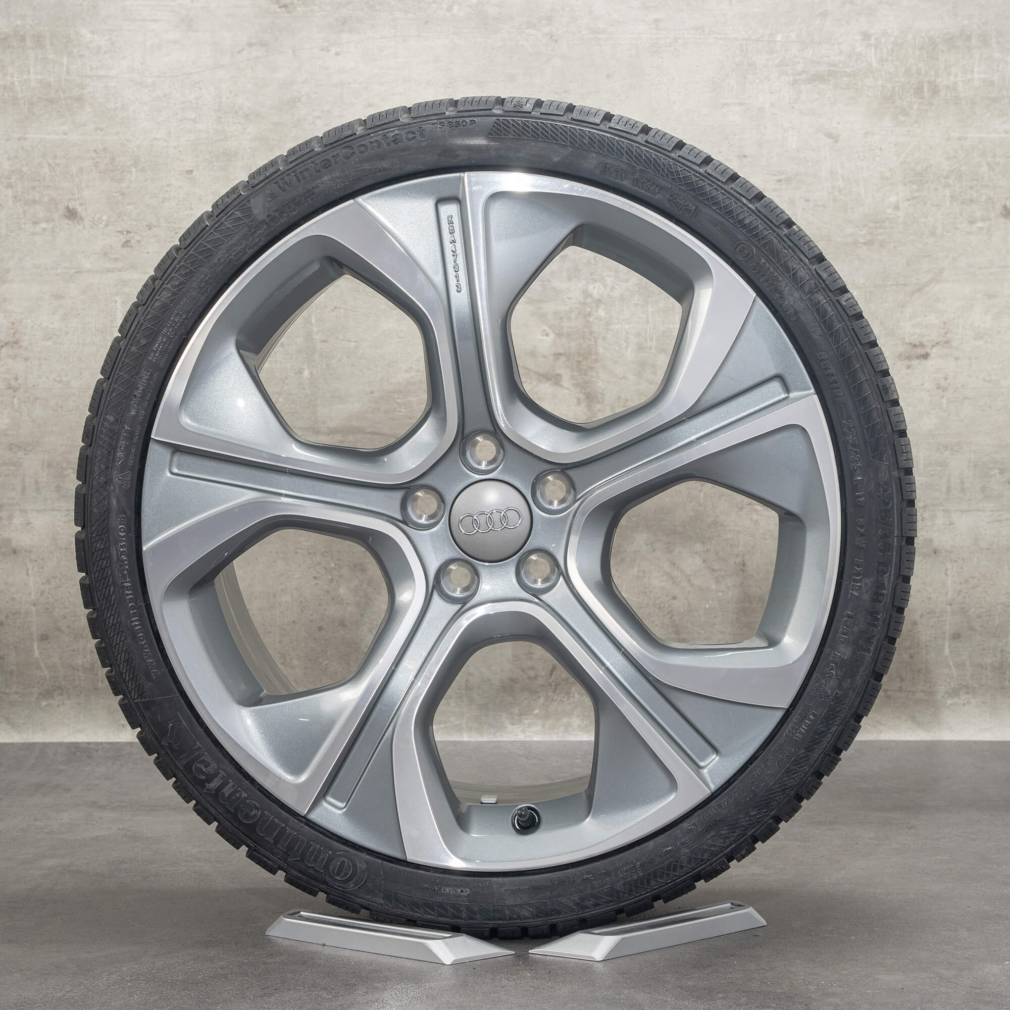 Audi 18 inch velgen A1 S1 8X alloy velgen winterbanden wintervelgen