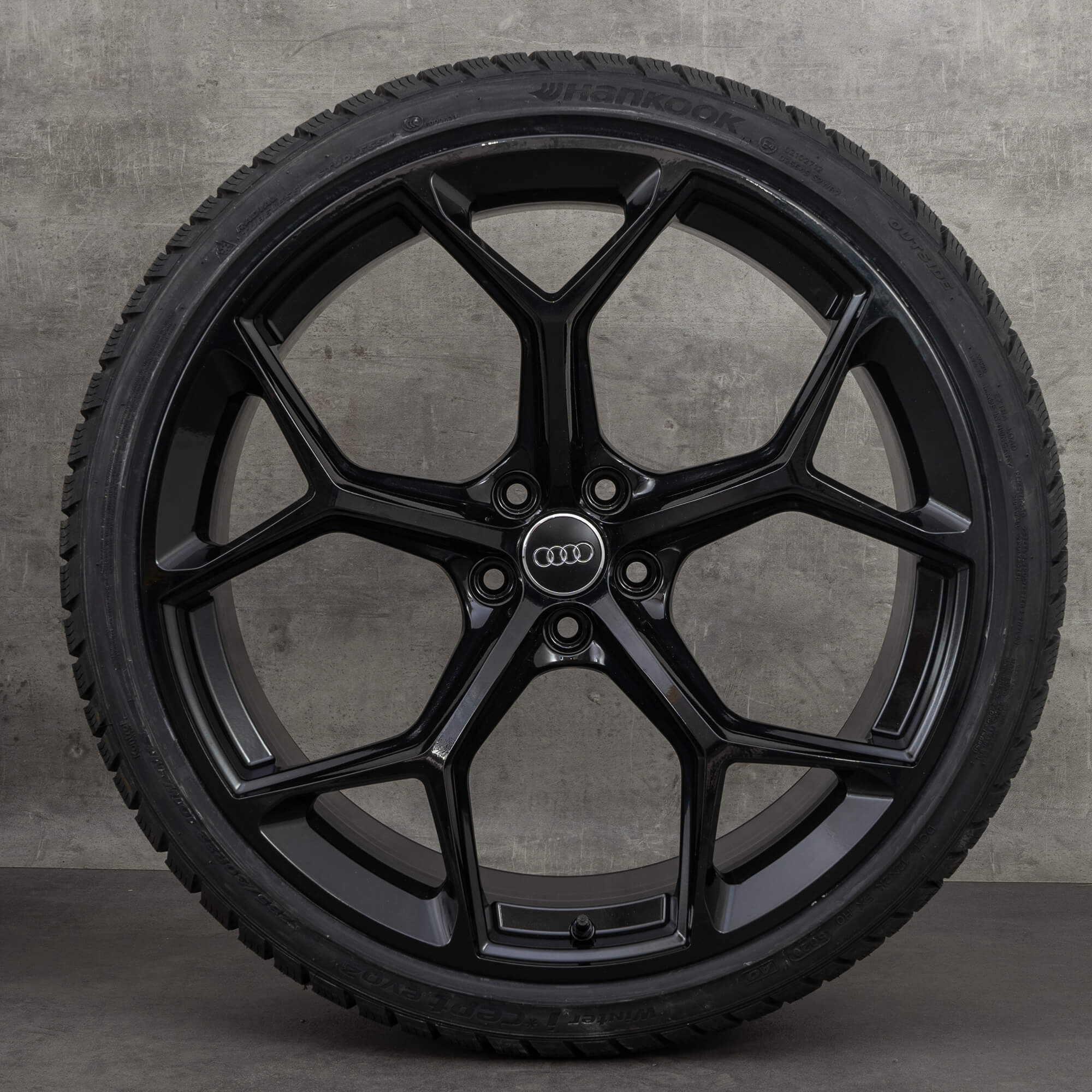 Audi 22 inch velgen RS6 RS7 4K C8 alloy velgen winterbanden wintervelgen