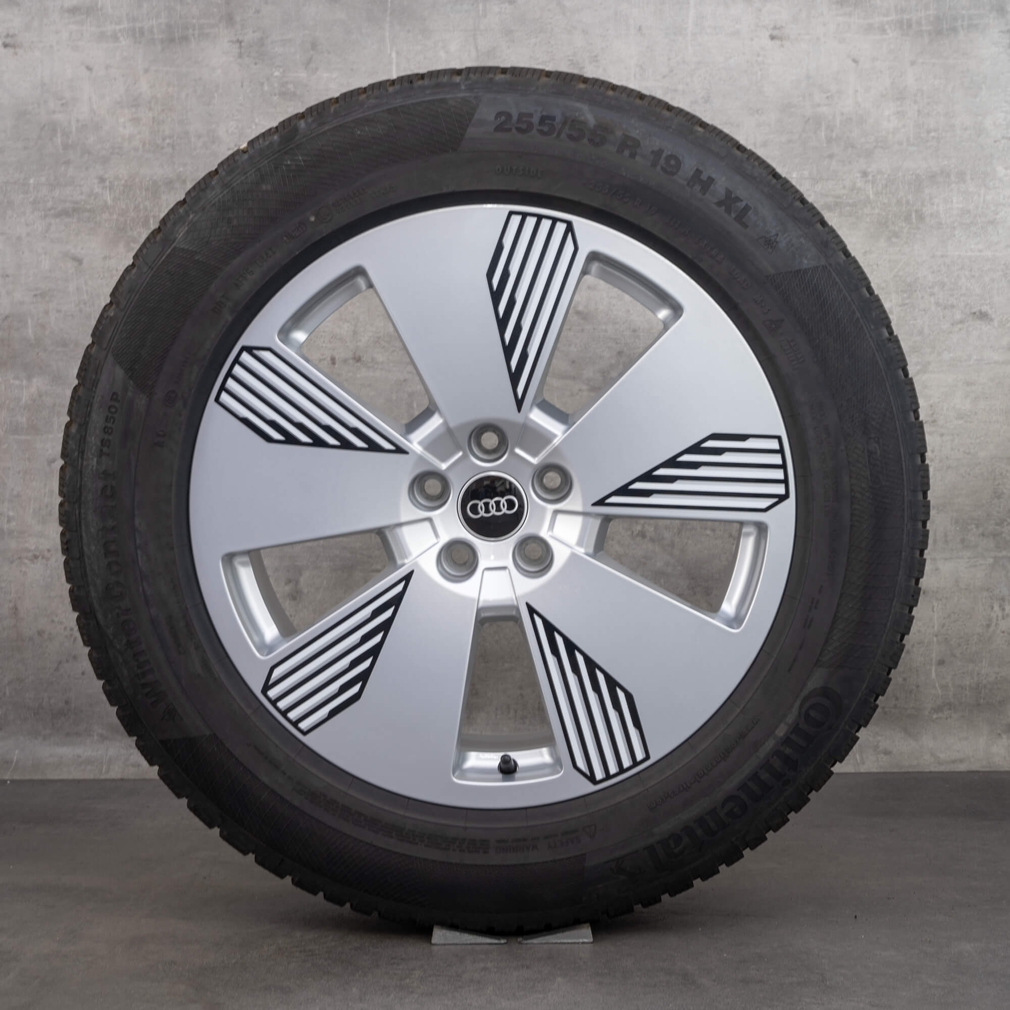 Audi 19 Zoll Felgen Q8 e-tron 4KE GE Aero Design Winterkompletträder ...