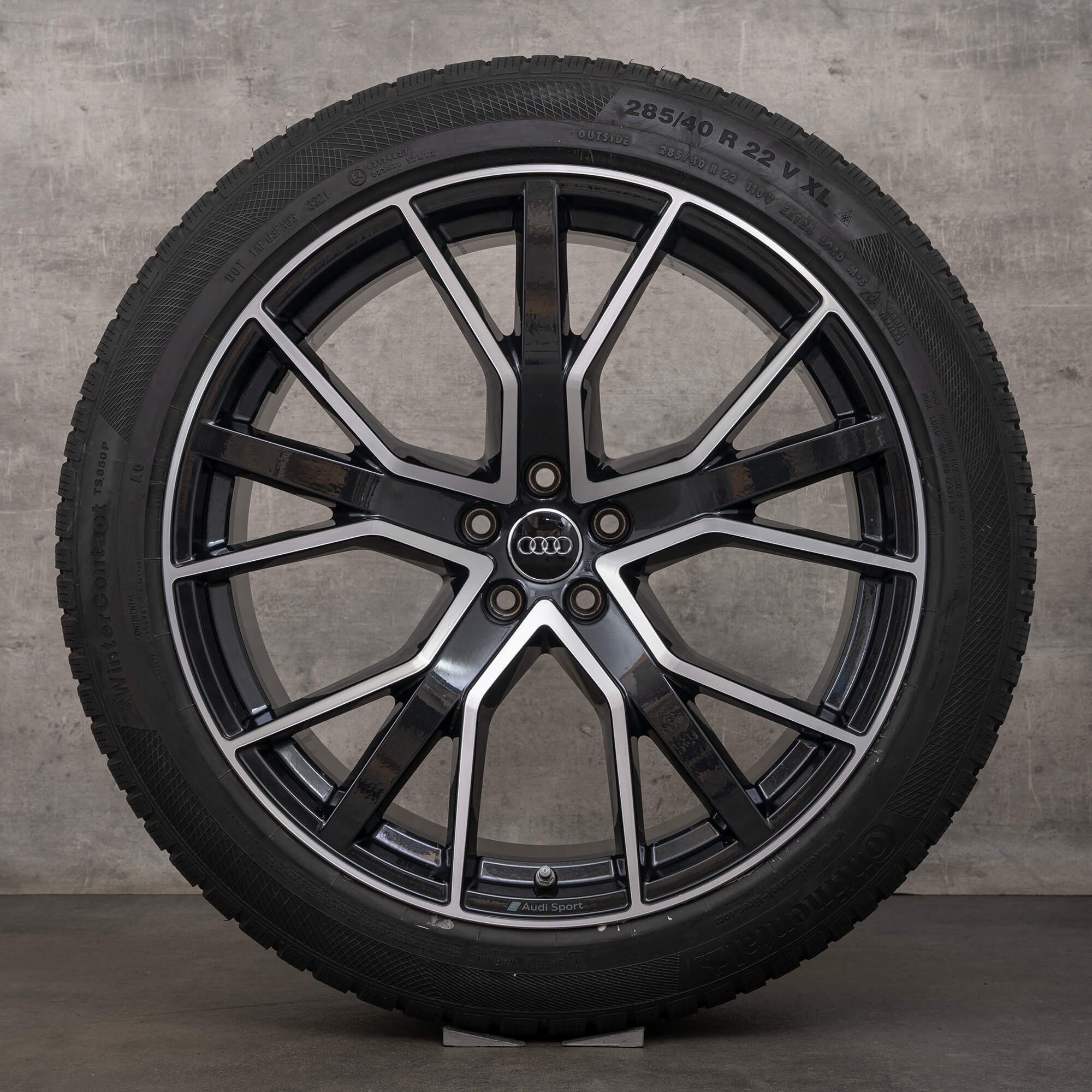 Audi Q8 SQ8 4M8 winter wheels 22 inch rims tires 7 mm 4M8601025Q