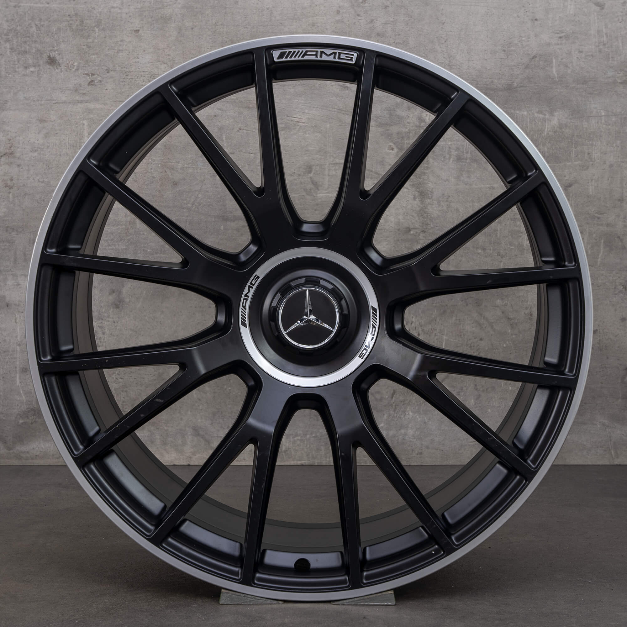 AMG Mercedes Benz 21 inch rims E-Class E63 W214 A214401300 A2144011400 NEW