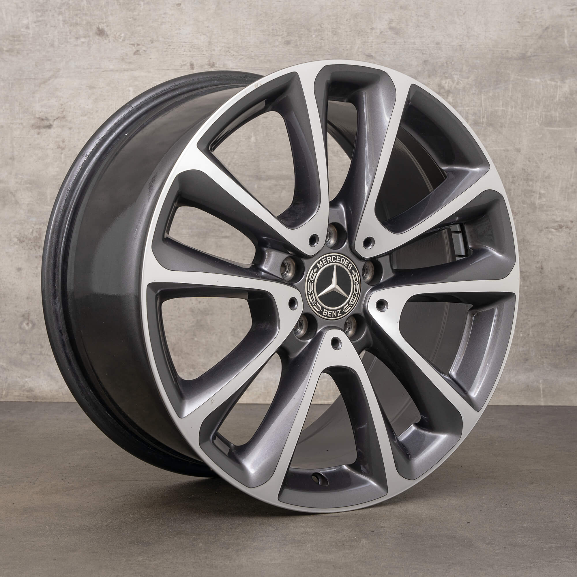 1x AMG Mercedes 18 inch velg E-Klasse W213 S213 C238 A238 E300 de achteras