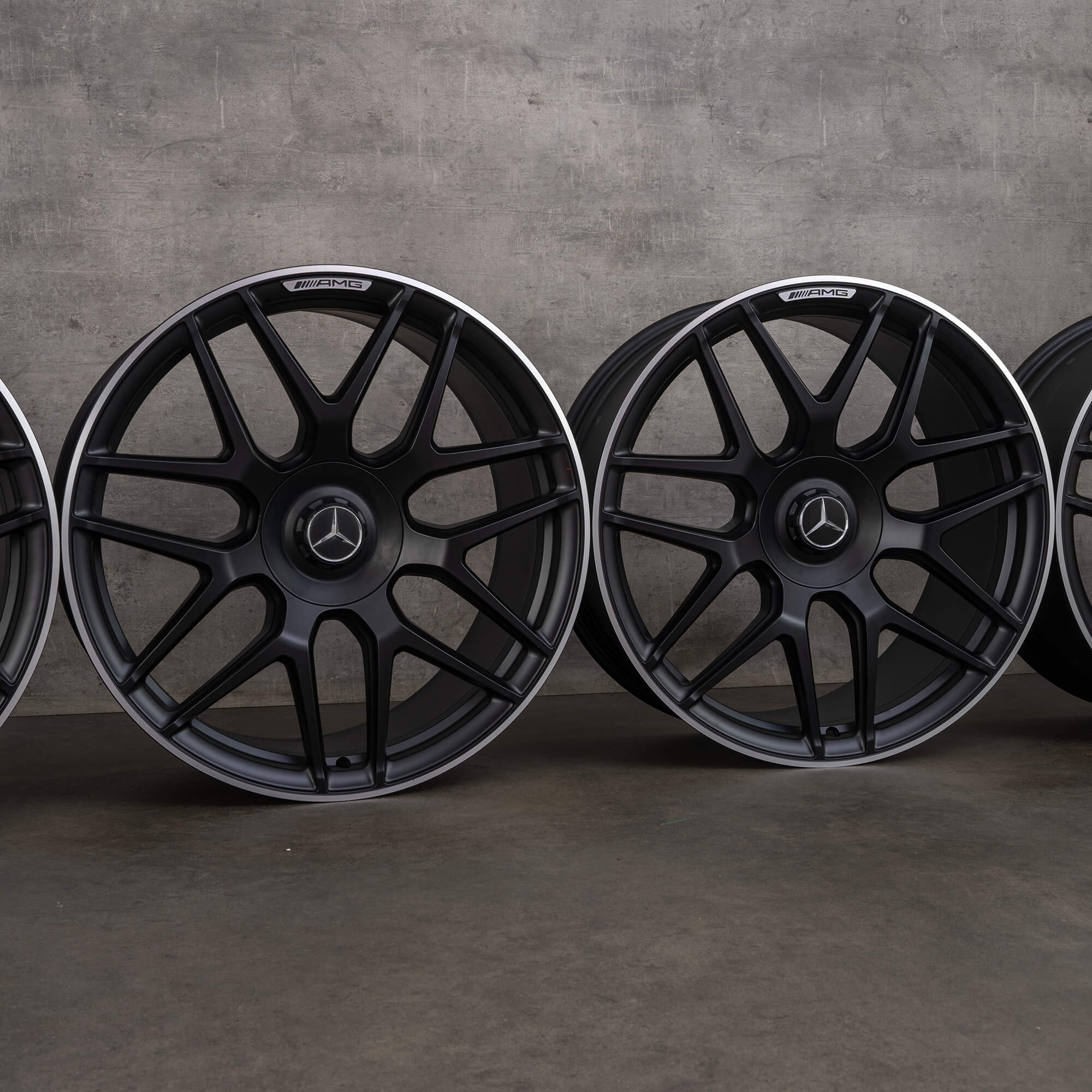 AMG Mercedes Benz G-Klasse G63 W463 22 Zoll Felgen A4634012000 NEU