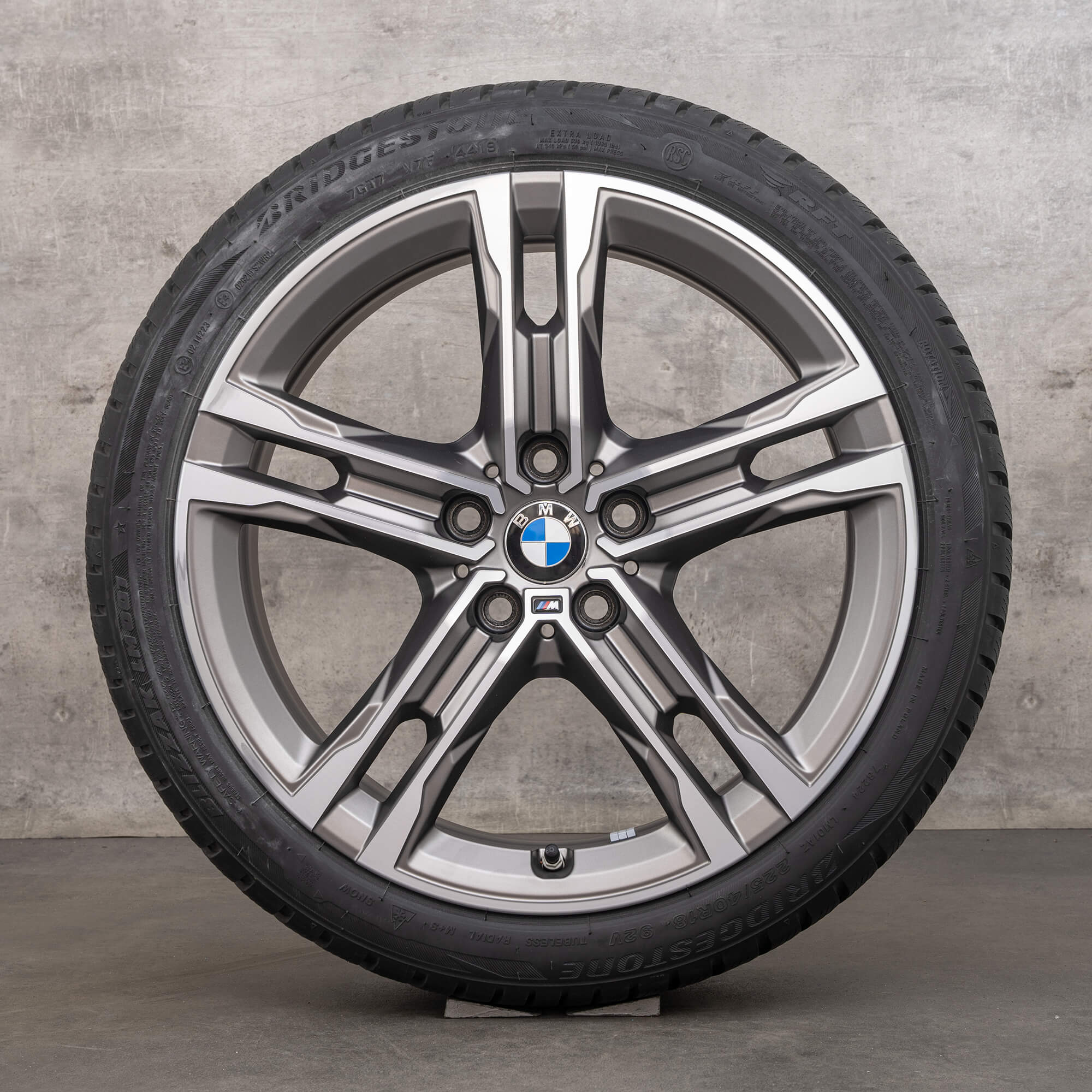 BMW 1 Serie F40 2 F44 Gran Coupe winterwielen 18 inch velgen ...
