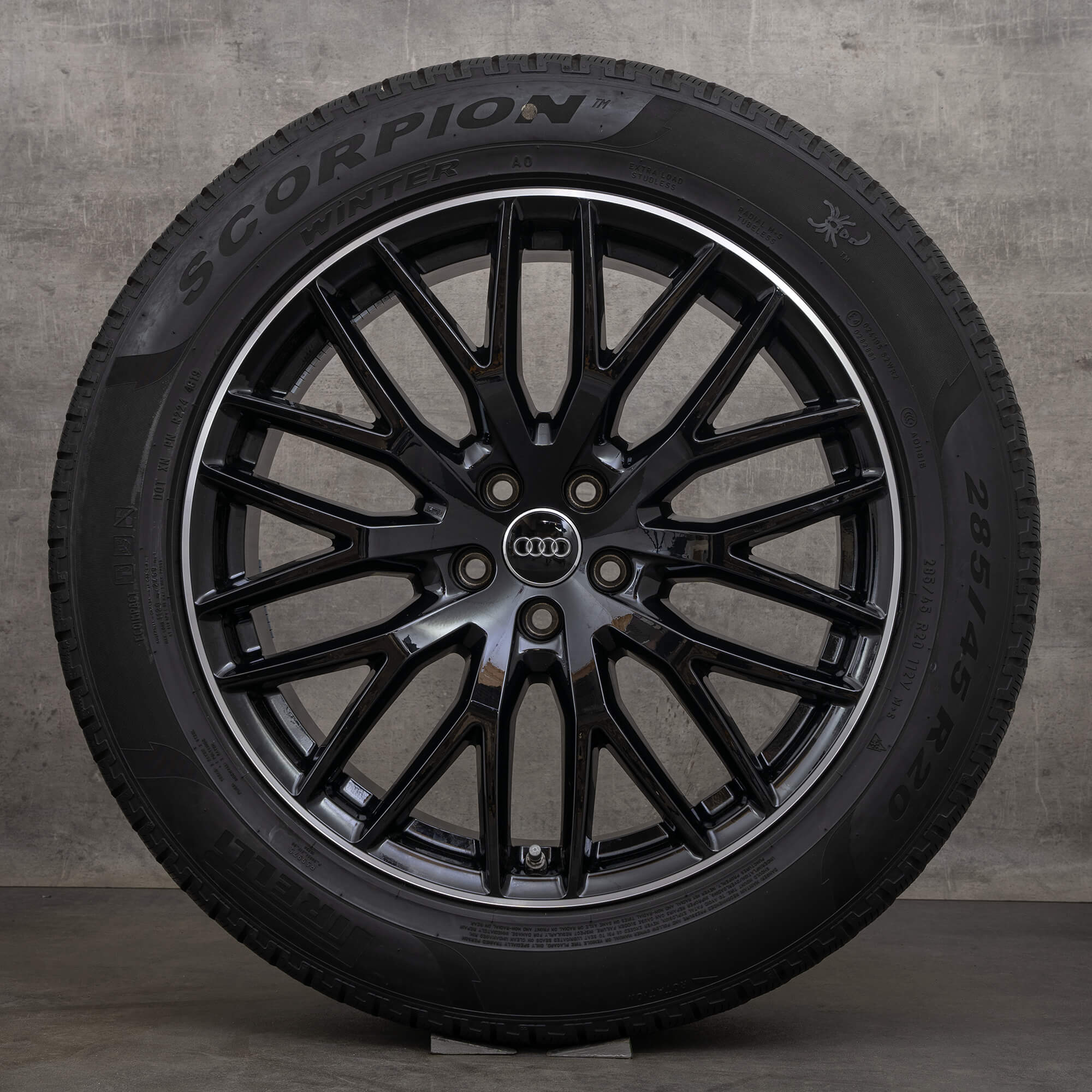 Audi Q7 SQ7 4M OEM winter wheels tires 20 inch rims 4M0601025CR