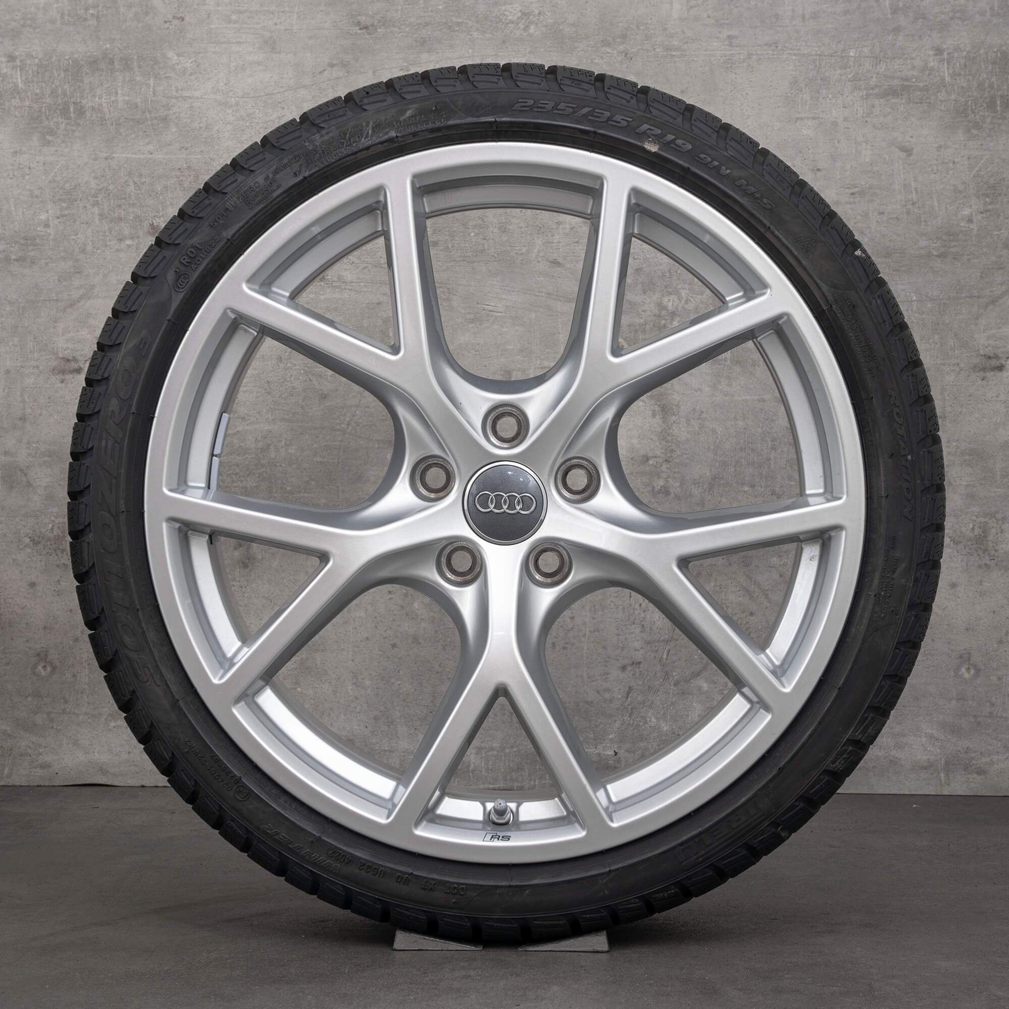 Audi RS3 8Y OEM winterwielen 19 inch velgen 8Y0601025BT 8Y0601025BQ