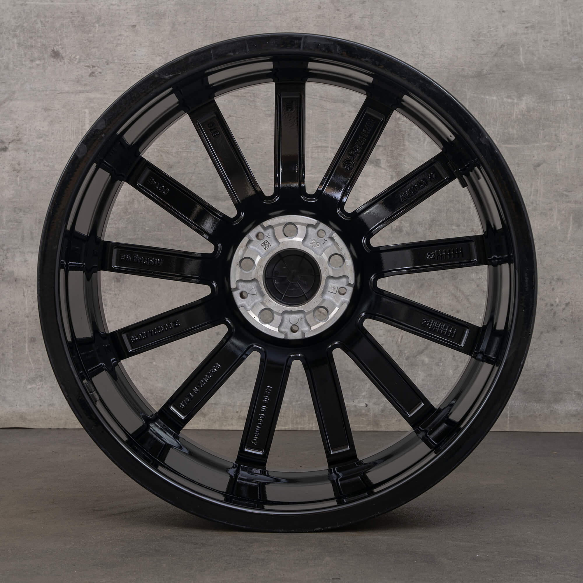 AMG Mercedes Benz GLA GLB X247 H247 20 inch rim A2474011600