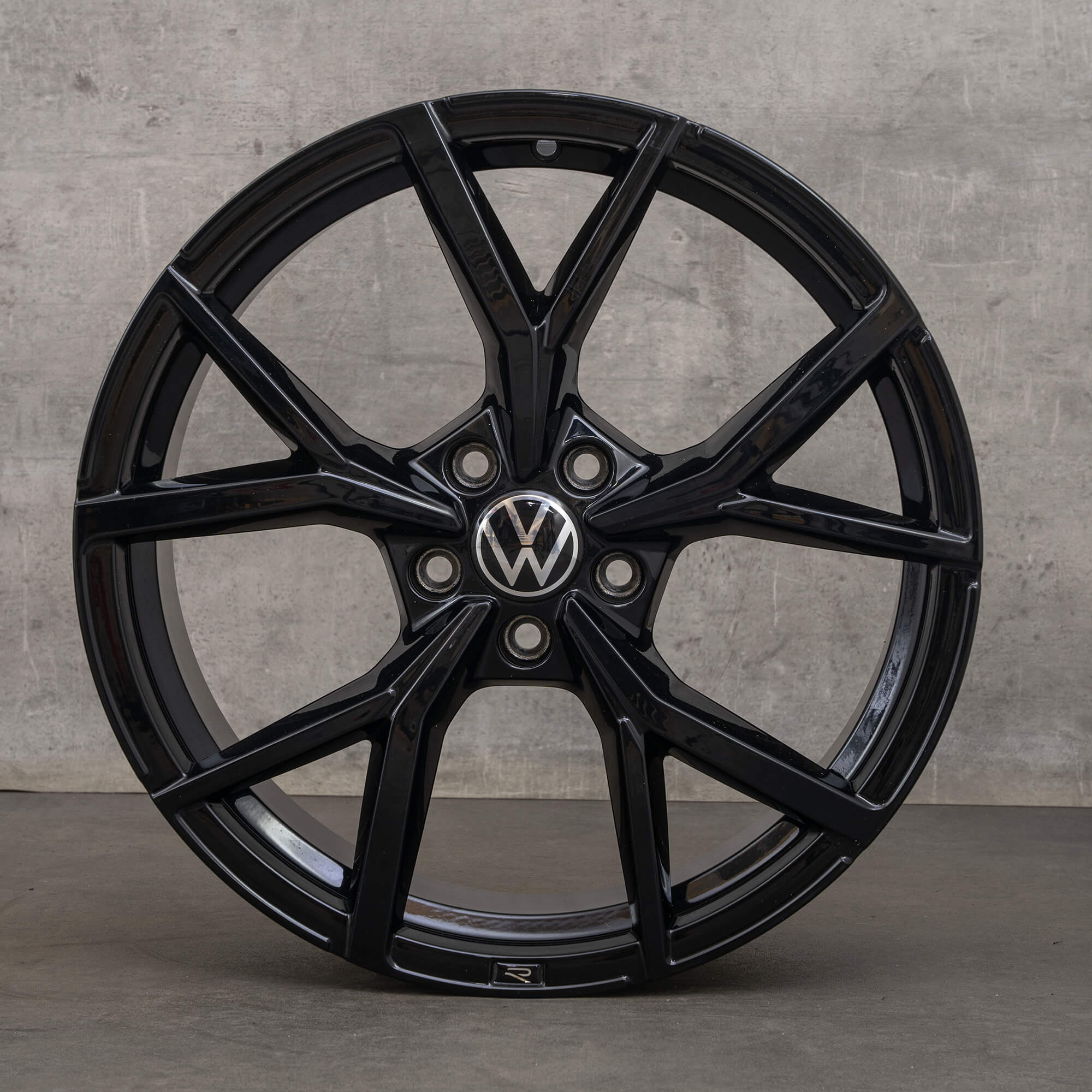 VW Golf 8 R GTI GTD 19 Zoll Estoril Felgen 5H0601025S