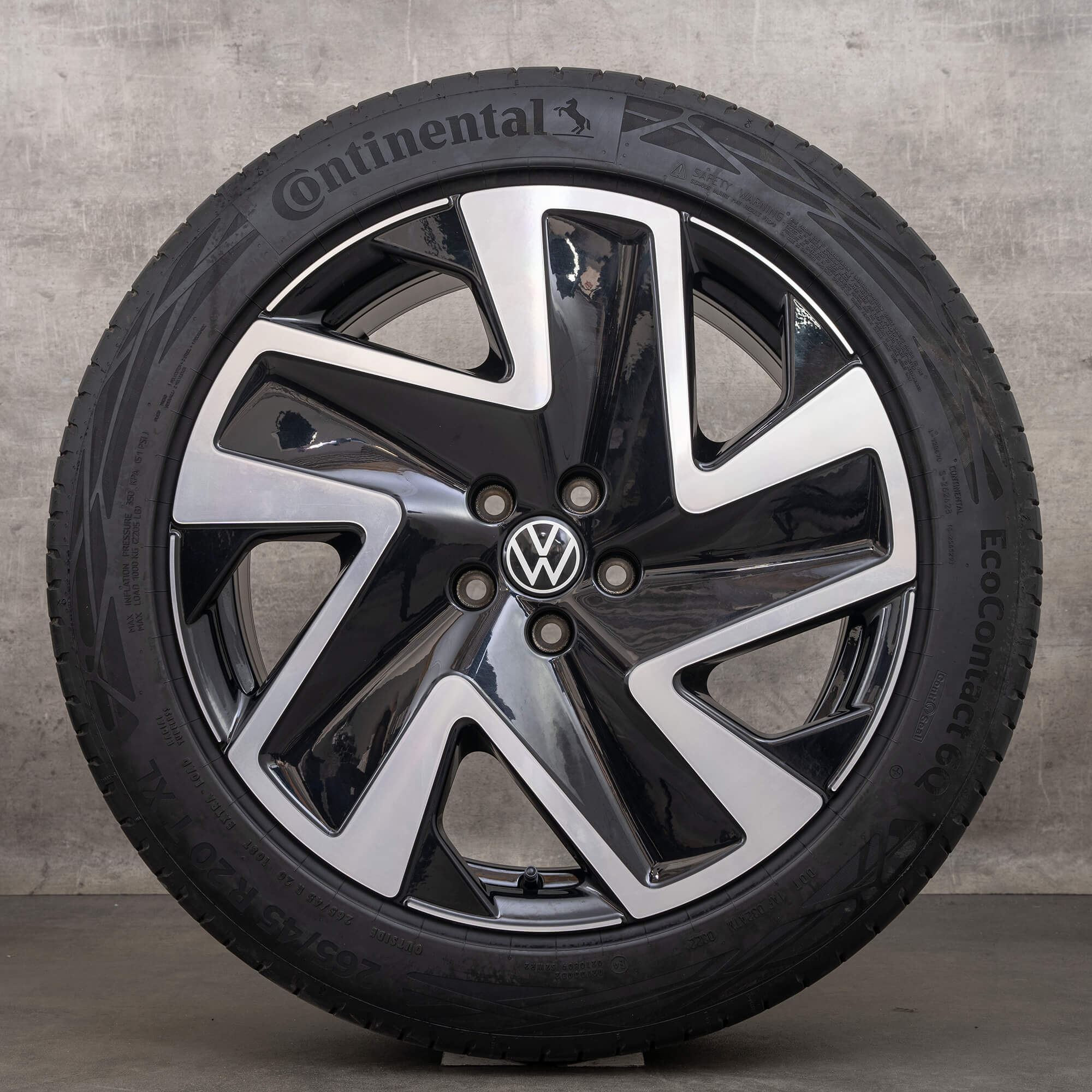 VW ID. Buzz summer wheels 20 inch rims tires black high-sheen Solna