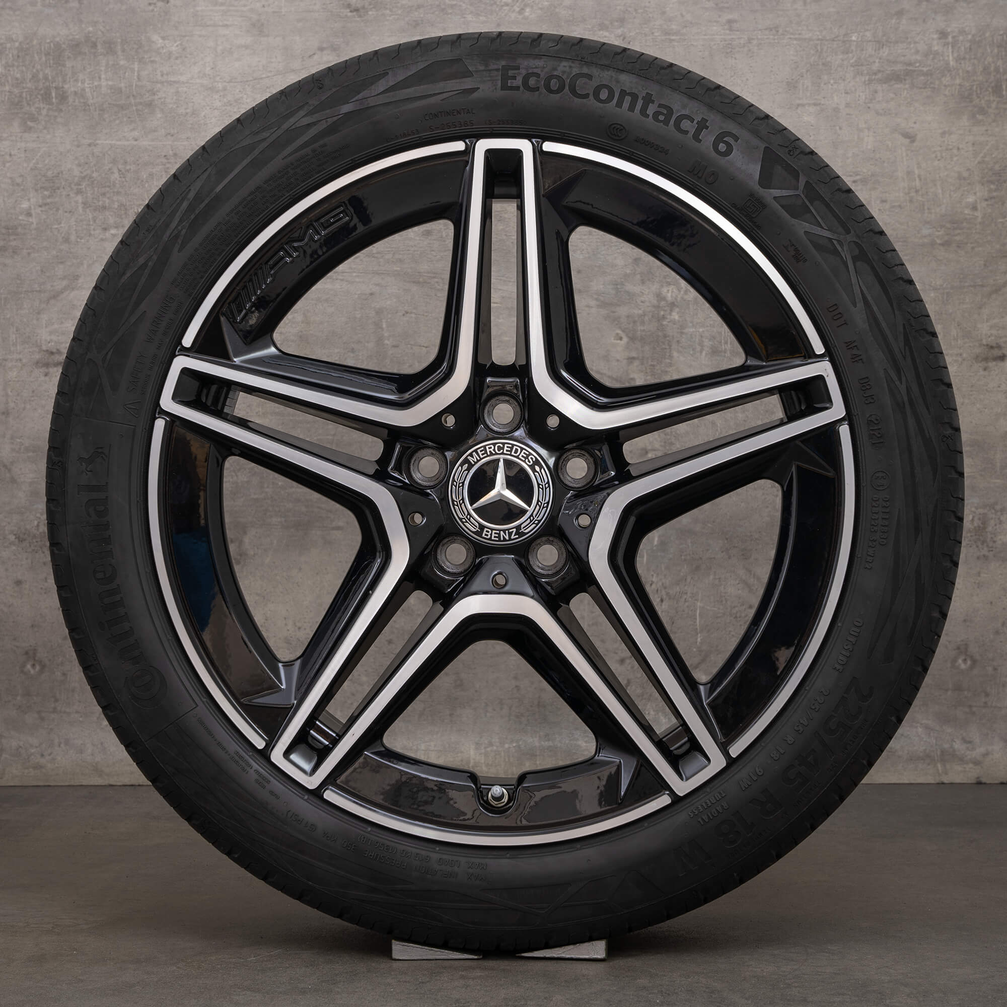 AMG Mercedes Benz AB Klasse W177 W247 CLA X118 zomerwielen 18 inch velgen