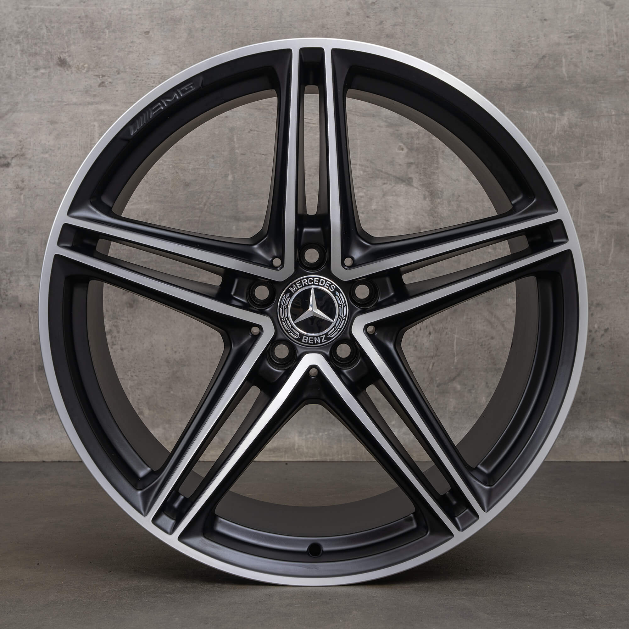 AMG Mercedes Benz GT C190 19 jantes 20 pouces A1904011800 A1904011900
