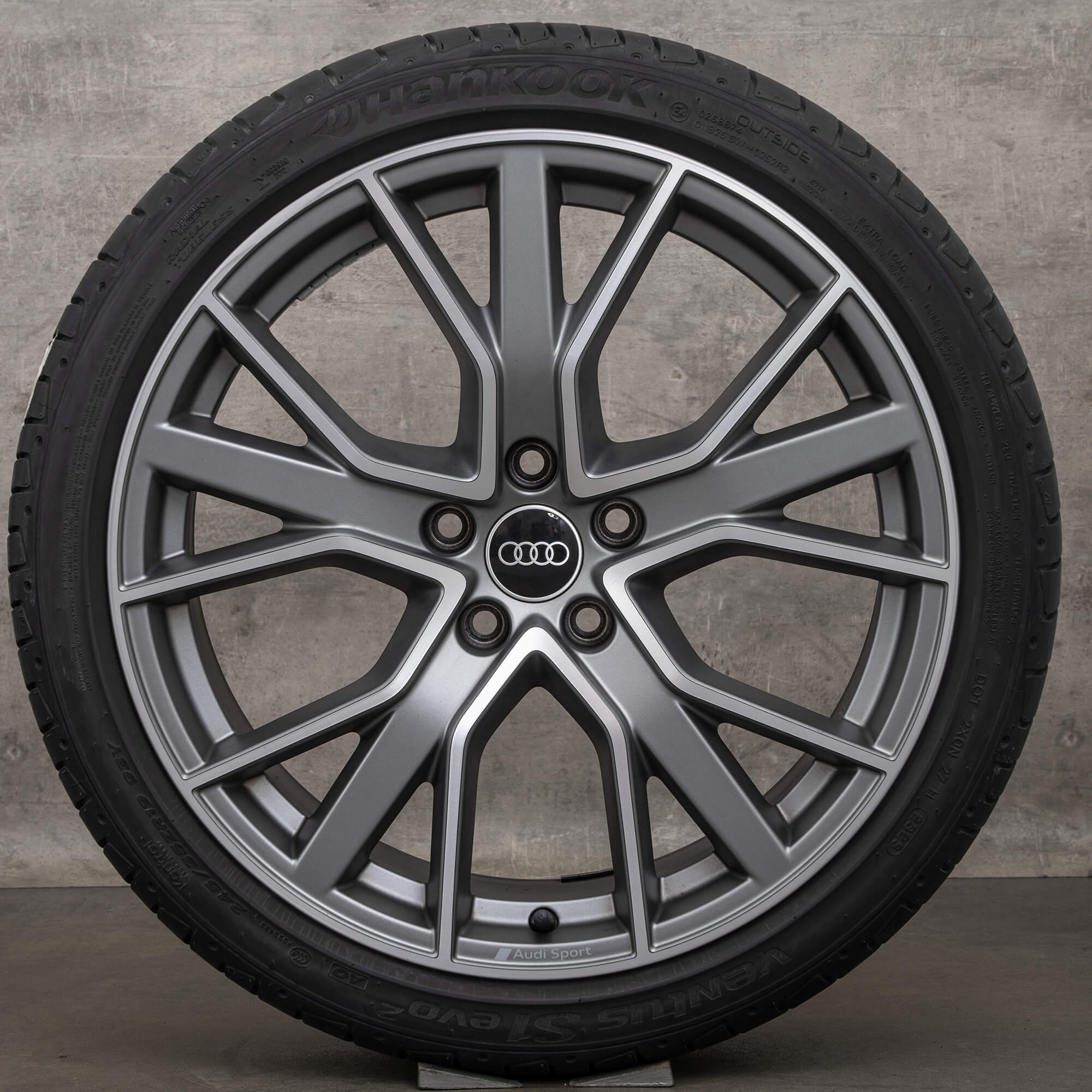 Audi A4 S4 B9 8W summer wheels 19 inch rims tires 8W0601025DH 6 mm