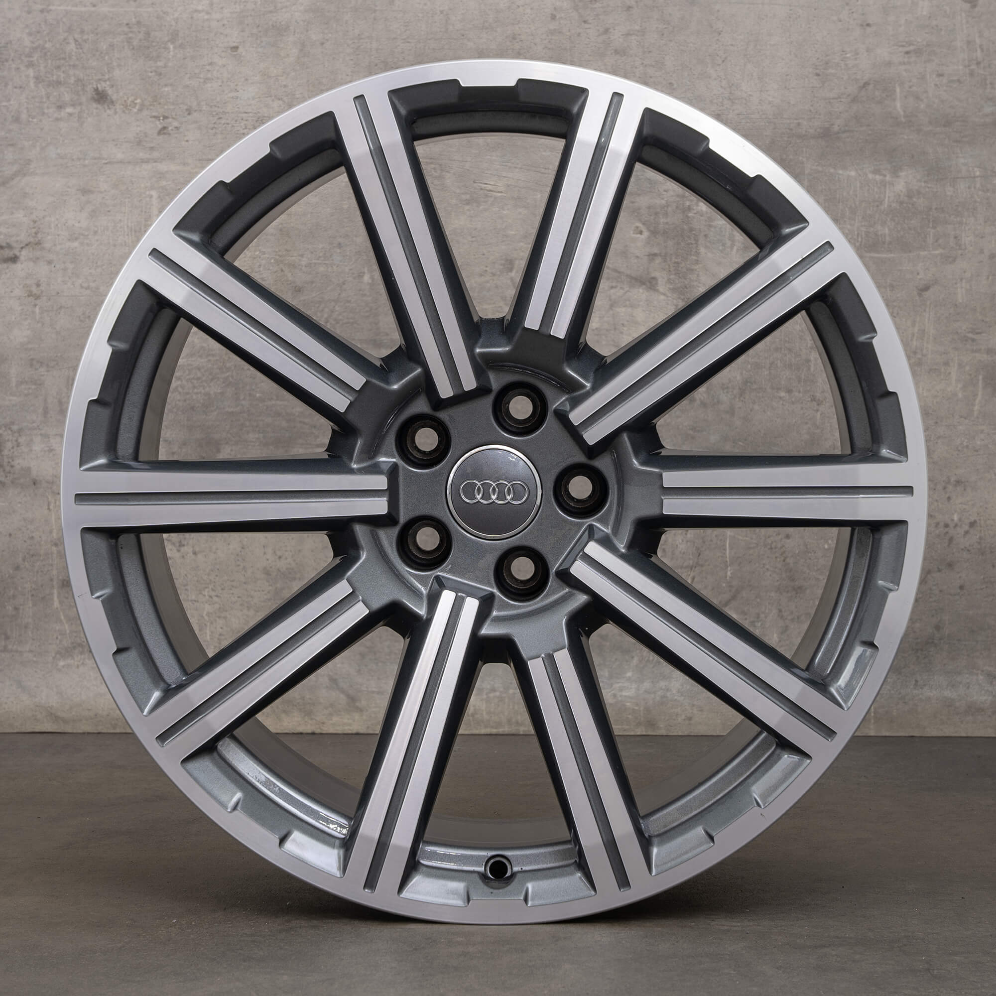 Audi 20 inç jantlar Q7 SQ7 alüminyum 9 x ET33 4M0601025AD antrasit
