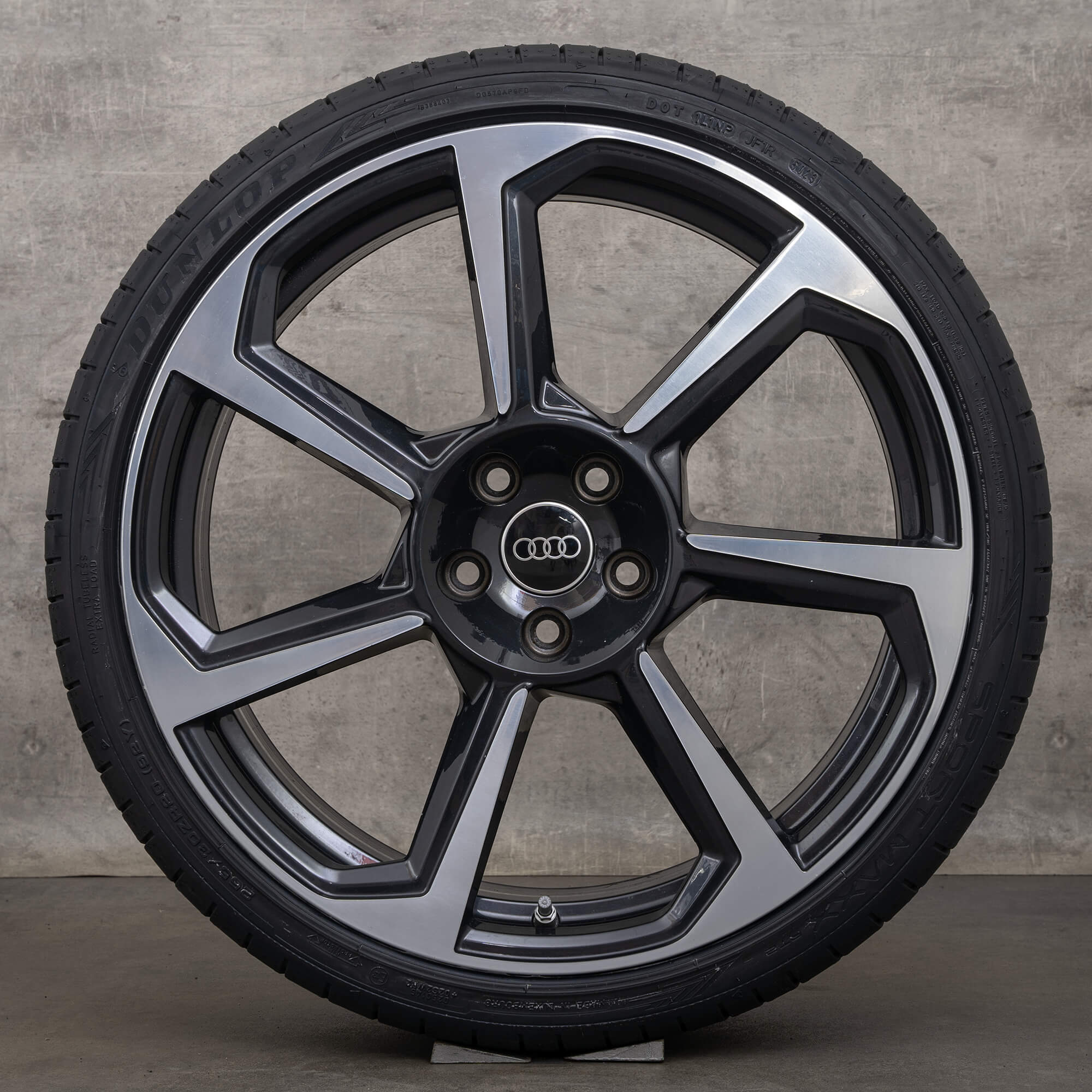 Audi TT RS 8S FV summer wheels 20 inch rims tires Rotor 8S0601025AD