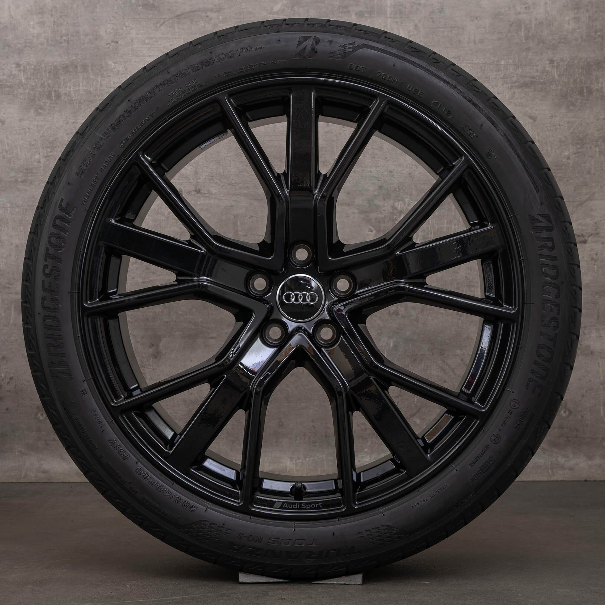 Original Audi Q3 SQ3 & RS F3 summer wheels 20 inch rims tires 83A601025T