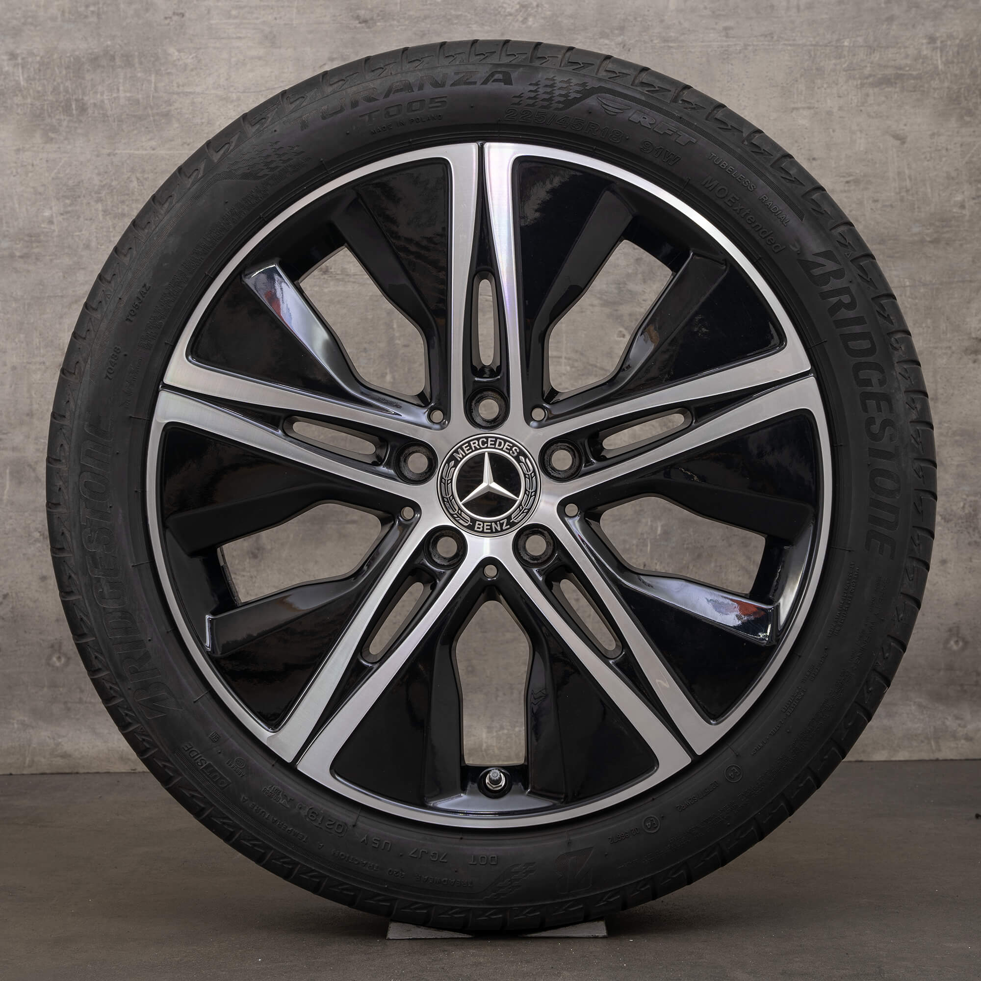 Originale Mercedes W177 W247 CLA W118 18-tommers felger sommerdekk ...