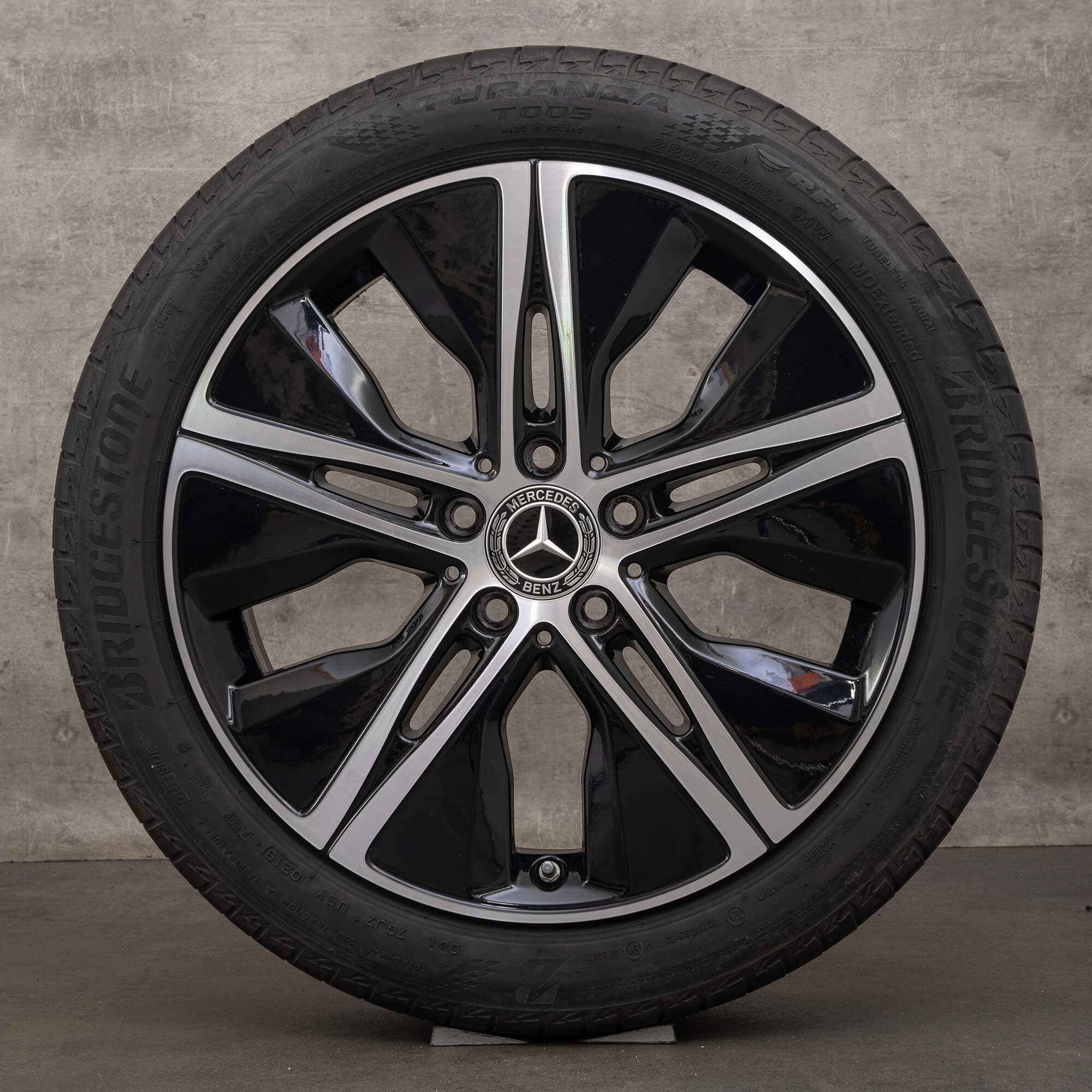 Originale Mercedes W177 W247 CLA W118 18-tommers felger sommerdekk ...
