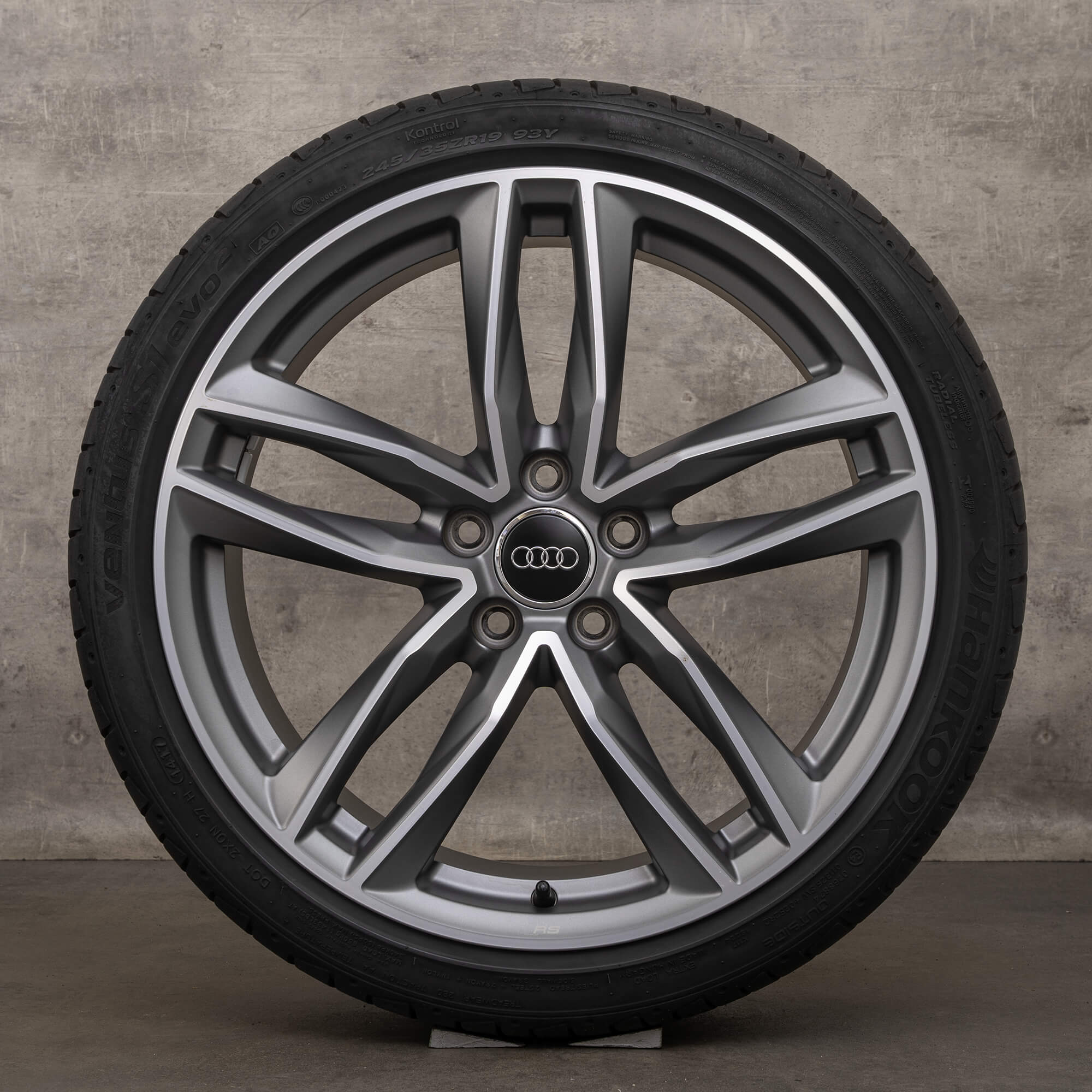 Pneumatici invernali originali Audi TT TTS TTRS 8S 19 pollici ...